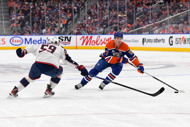 Vancouver Canucks vs. Winnipeg Jets - November 11, 2025 | Live Scores ...